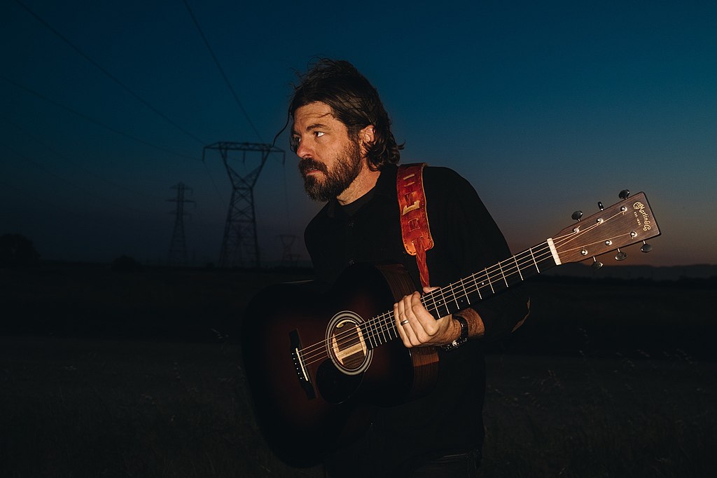 Singer Transforms Controversial Issues Into Worship Masterpieces ...