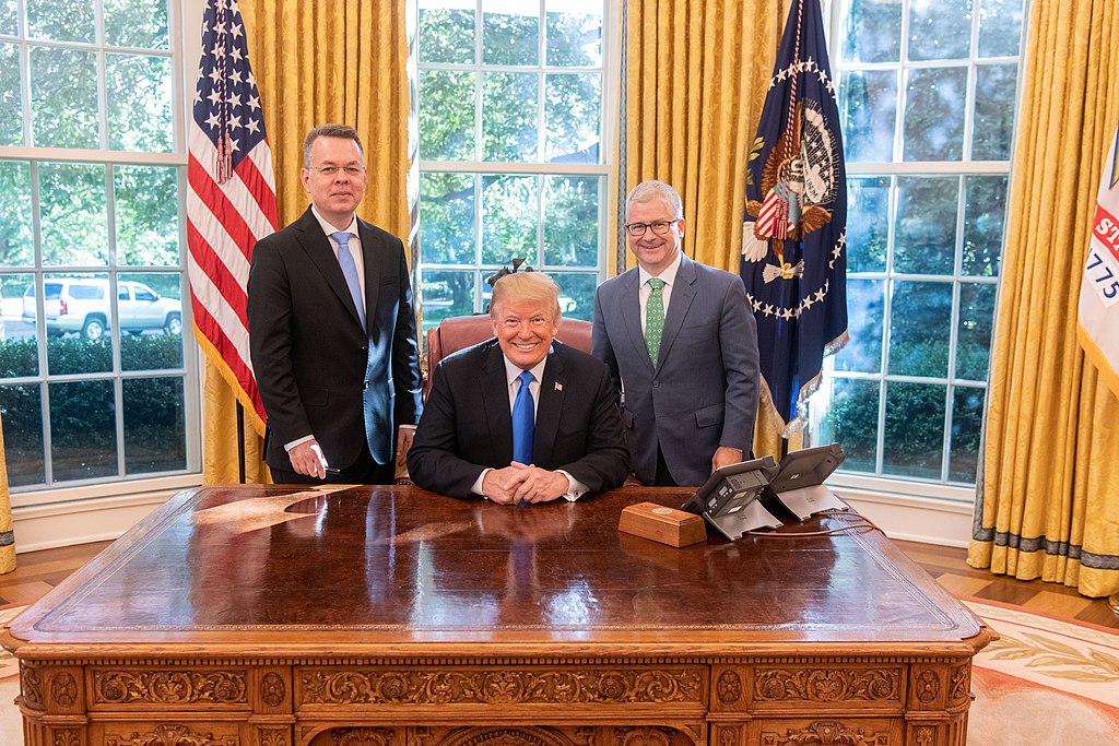 Trump Vows Direct Access To Pastors In New Term - United Christian